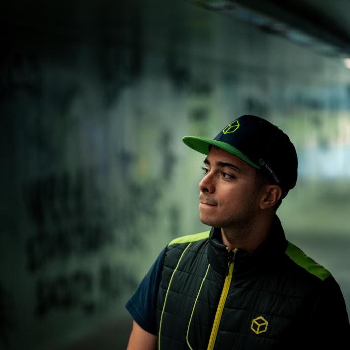 Hack The Box Caps: Green & Straight Visor Edition