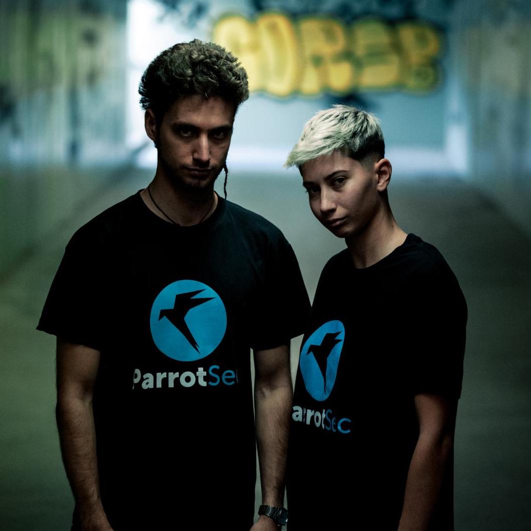 Hacker Tshirt- ParrotSec Root User : Hack The Box